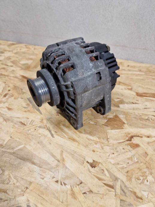 Renault Clio 2 1.5 60kw Alternator 8200 022774