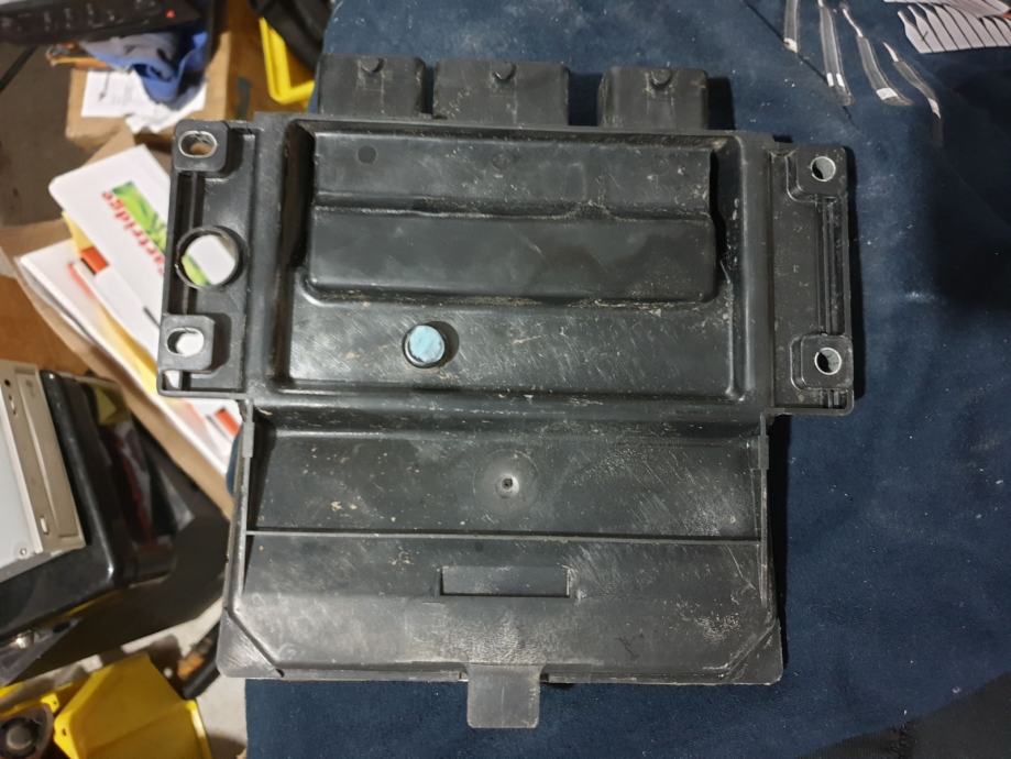 renault kompjutor reno kompjuter reno ecu reno računala renol ecu