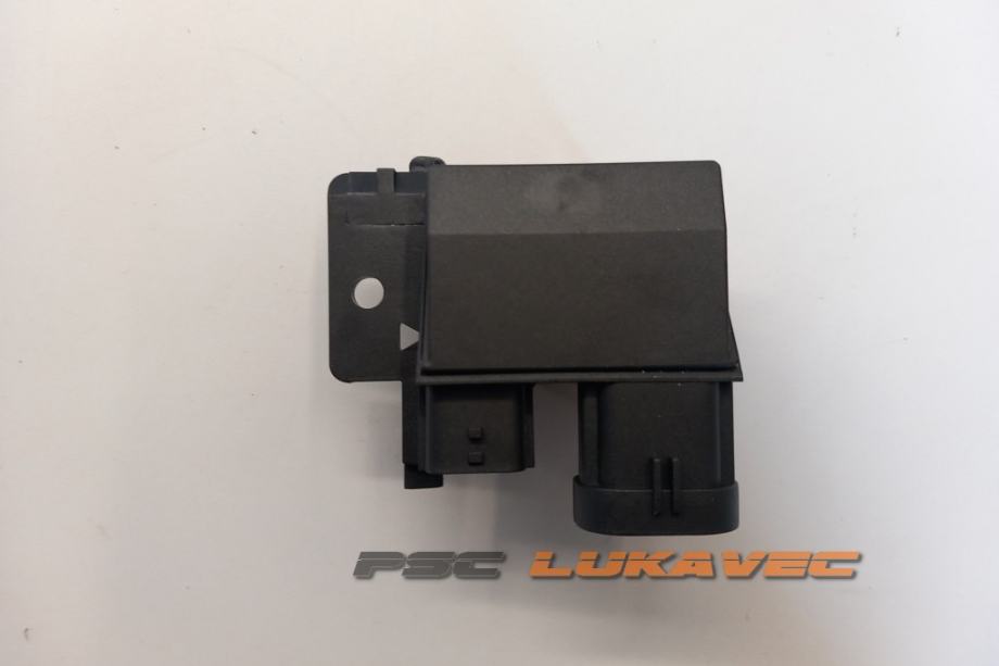 RENAULT MEGANE 4 OTPORNIK VENTILACIJE 255507326R