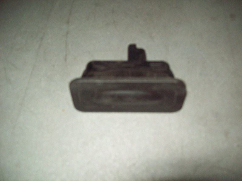 Renault Modus mikroprekidač 8200076258