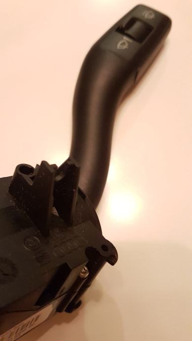 Ručica brisača Audi 4E0 953 503