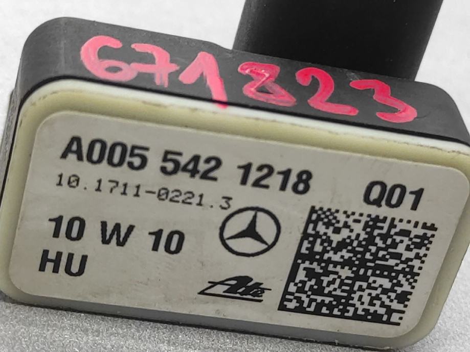 SENZOR AIRBAGA MERCEDES E KLASA (W212) > 09-13 A0055421218