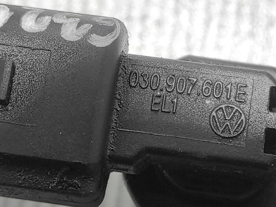 SENZOR BREGASTE VW PASSAT B7 > 10-14 030907601E