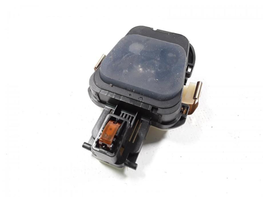SENZOR ZA KISU A2139006716 MERCEDES E CLASS (W213) 2016-