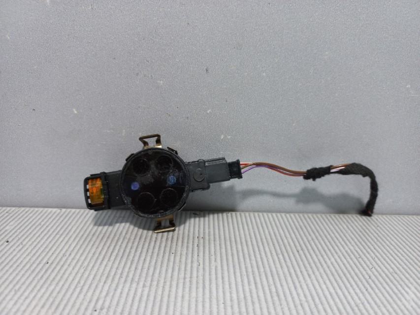 SENZOR ZA KISU VW GOLF 7 > 12-16 5Q0955547B