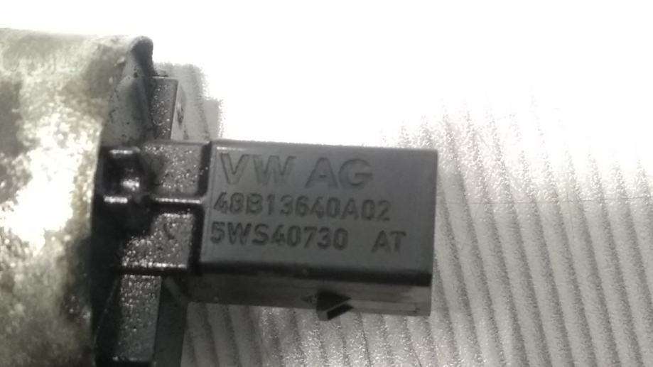 SENZOR MAGISTRALE VW GOLF 6 > 08-12 48B13640A02