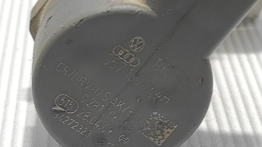 SENZOR MAGISTRALE VW PASSAT B6 > 05-10 057130764H