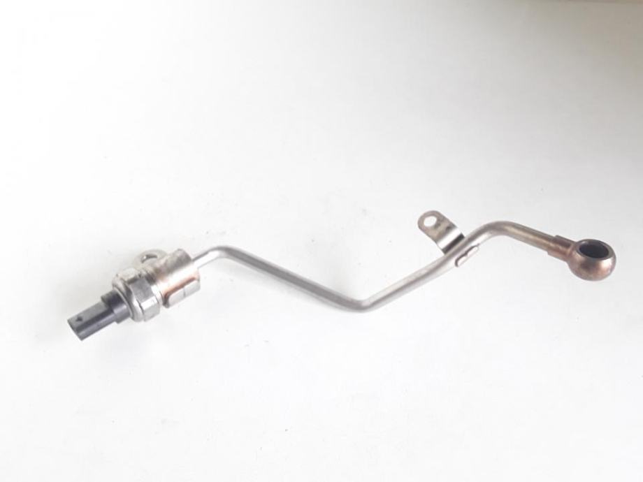 SENZOR PRITISKA GORIVA 851401801 8570936 BMW BMW F10 2010-