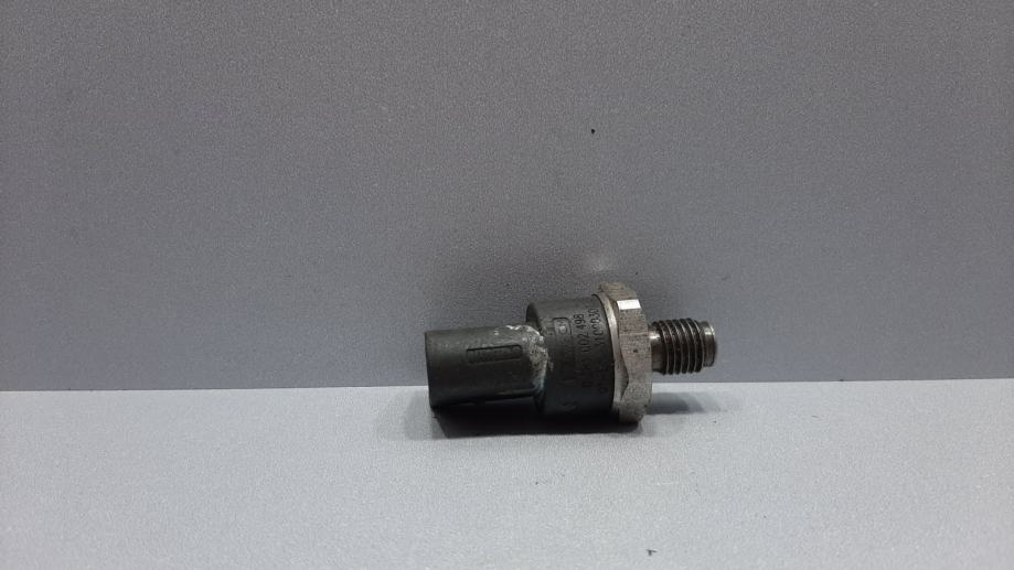SENZOR PRITISKA GORIVA MERCEDES ML (W163) > 02-05 A0041537528