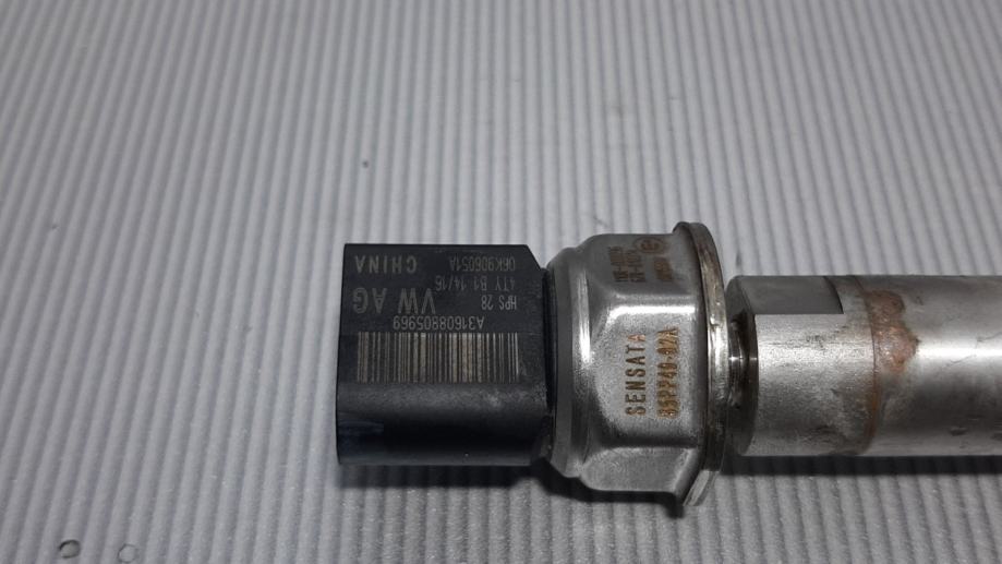 SENZOR PRITISKA GORIVA VW POLO > 14-17 06K906051A