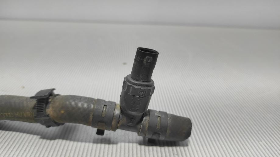 SENZOR TEMPERATURE VW GOLF 6 > 08-12 059919523A