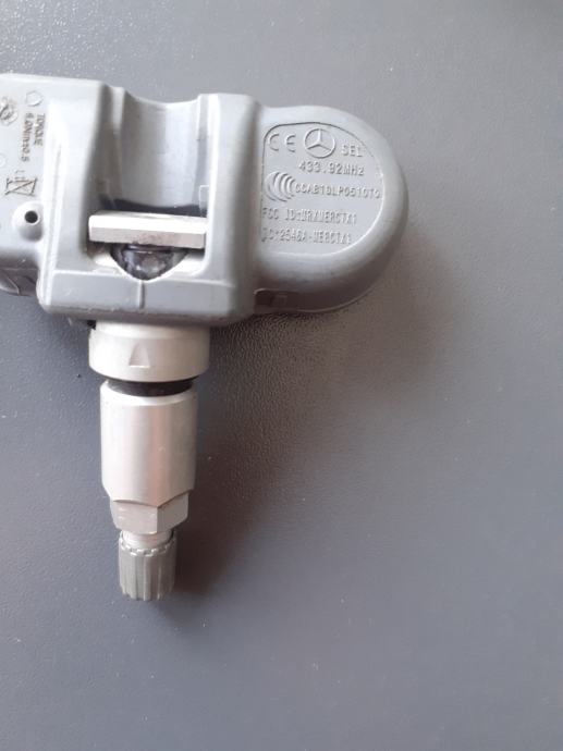 Senzori tlaka u gumama Mercedes A0009054100