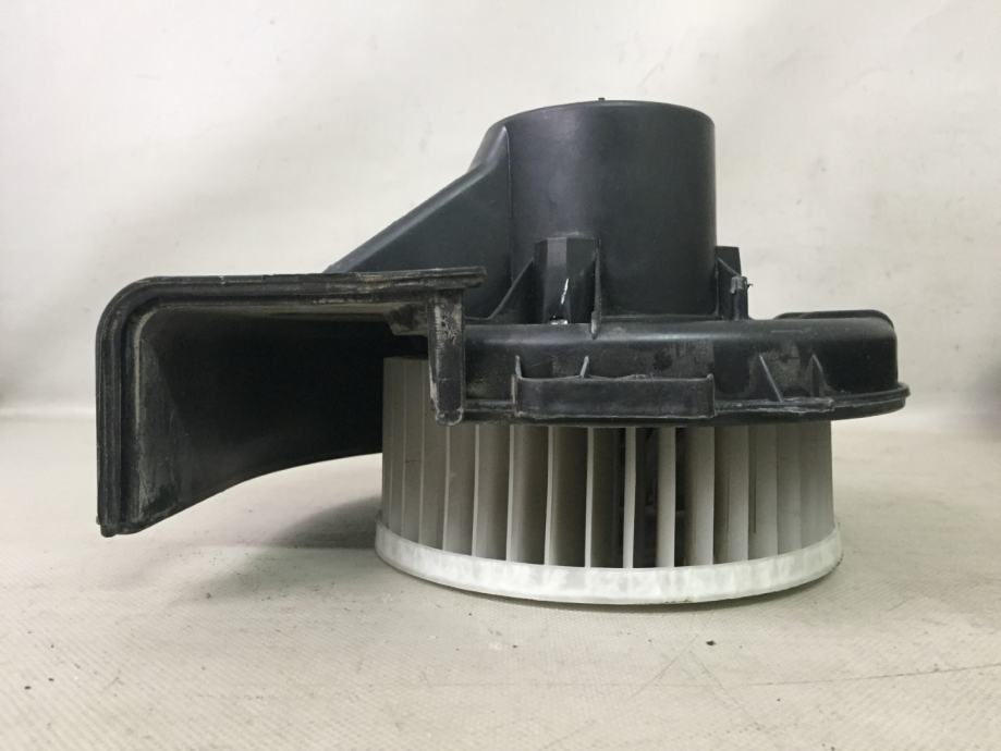 VENTILATOR KABINE VW POLO > 14-17 VW024027 6R2819015