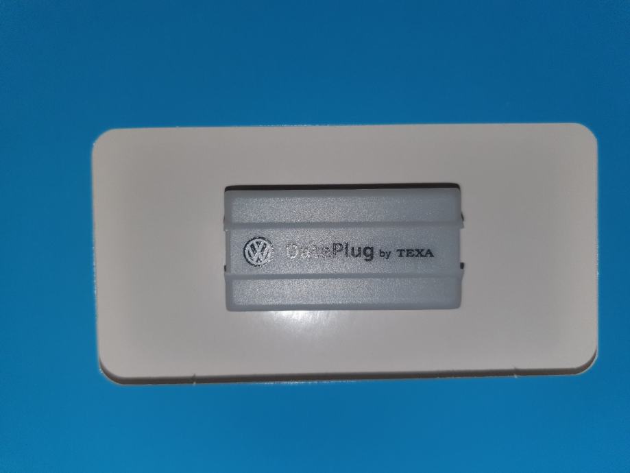 Volkswagen Connect DataPlug
