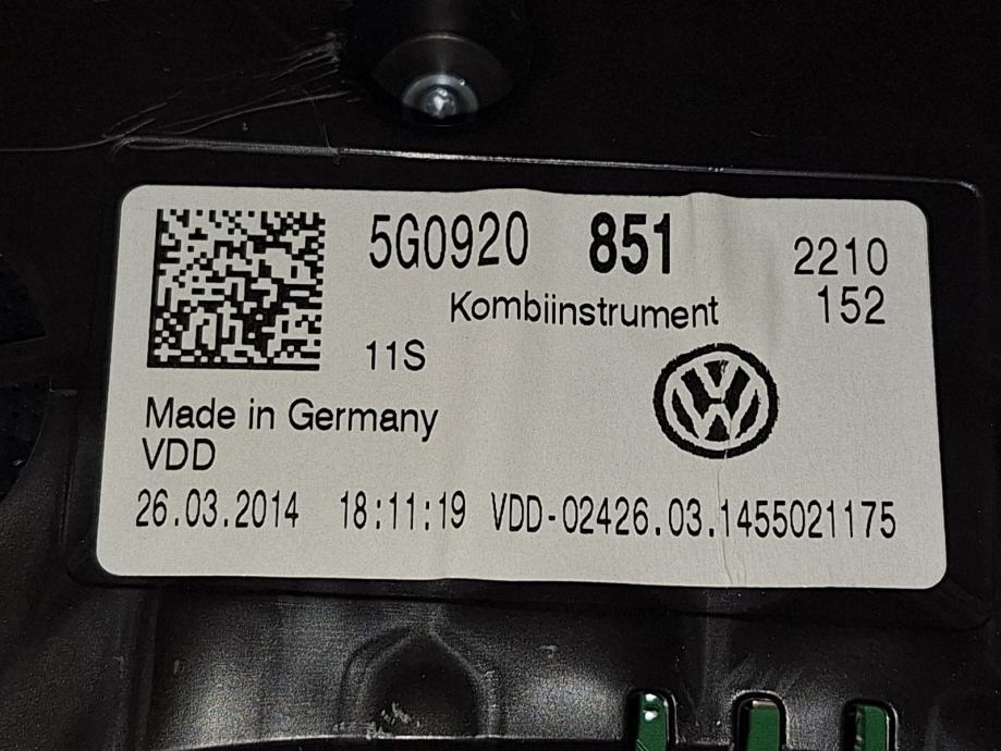 VW Golf 7 kilometar sat tabla armatura 5G0920851