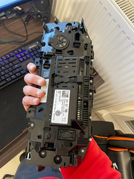 VW Polo AW Virtual Cockpit - Active info display