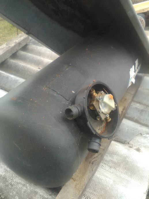 boca za auto plin