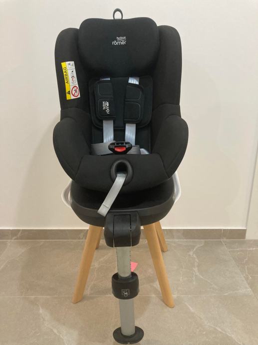Britax Romer Dualfix 2R (isofix + 360 stupnjeva zakret)