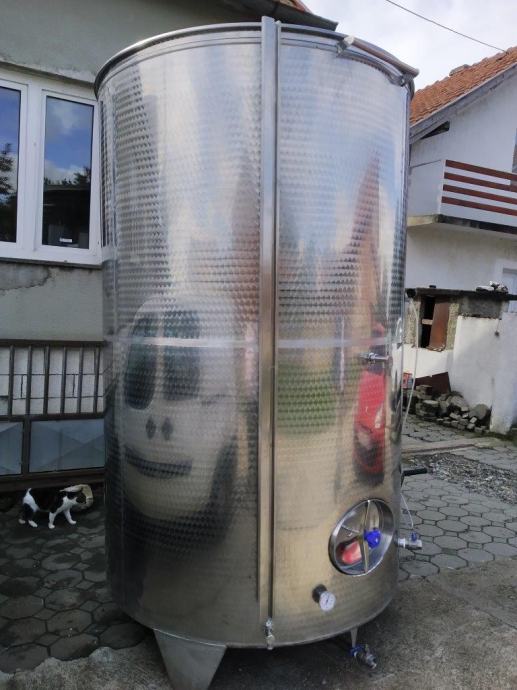 Inoks (inox) cisterna 5.000 l, s ugrađenim plaštom za hlađenje
