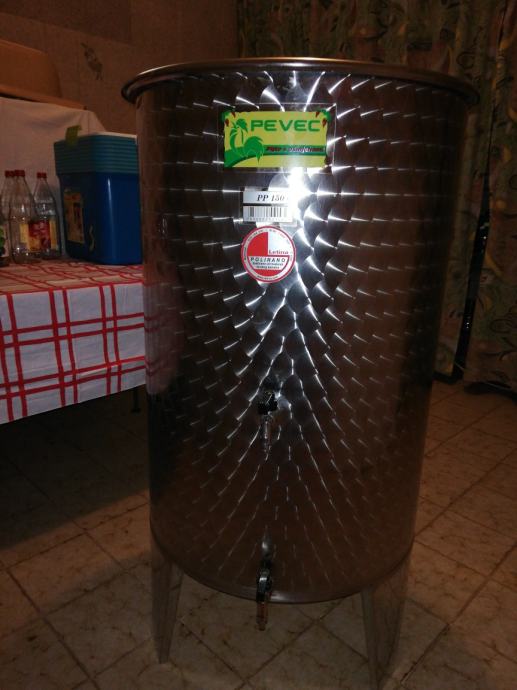 Inox bačve LETINA za vino (150 + 200 l)