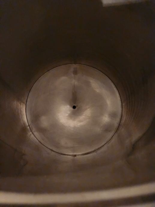 Letina 900 L inox bačva