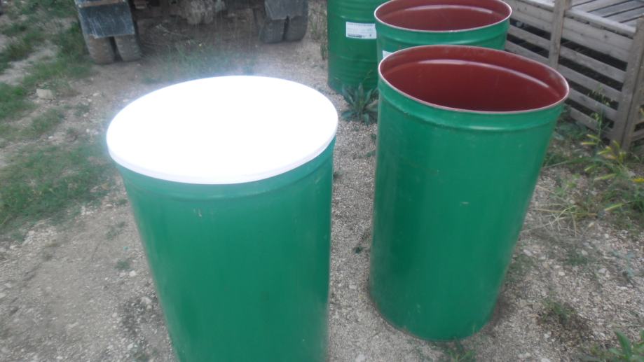 metalne bačve po komadu