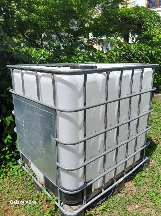 Plastični rezervar 1000l