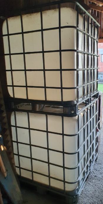 Spremnik za vodu 1000l