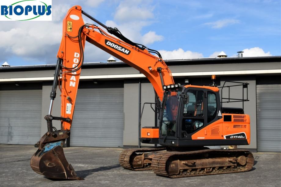 BAGER GUSJENIČAR DOOSAN DX140LC-5 2015.