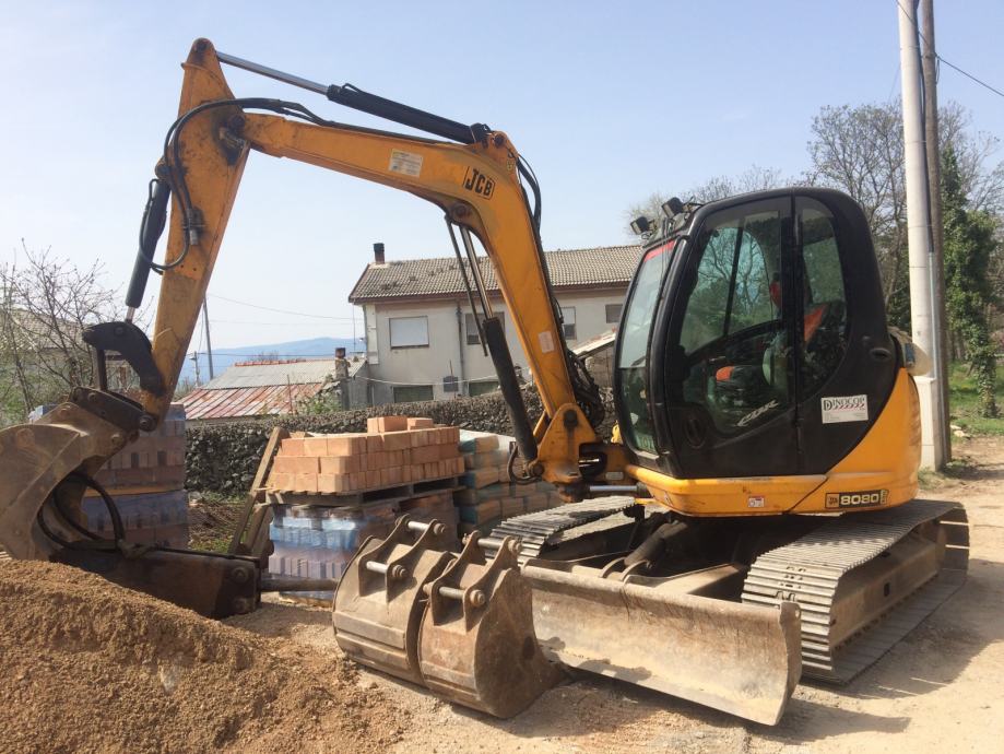BAGER GUSJENIČAR JCB 8080 + čekić pikamer