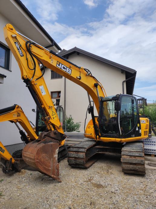 BAGER GUSJENIČAR JCB JS 130 LC 2012 - 2021 G - IZBOR STROJEVA!!