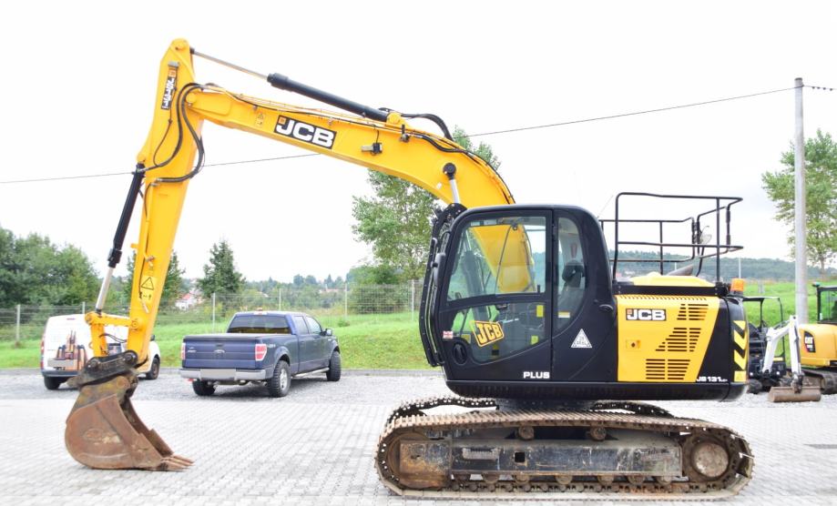 Bager gusjeničar JCB JS131 LC+, 2017.
