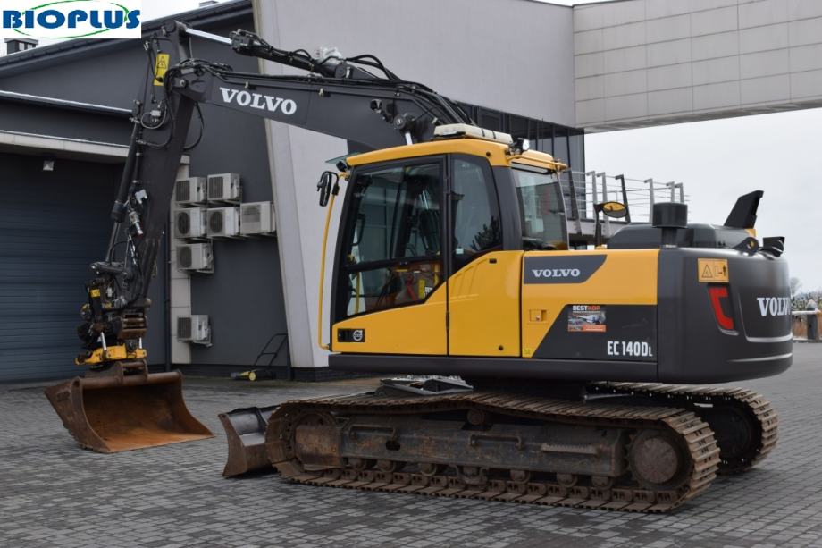 BAGER GUSJENIČAR VOLVO EC140DL 2015. ROTOTILT