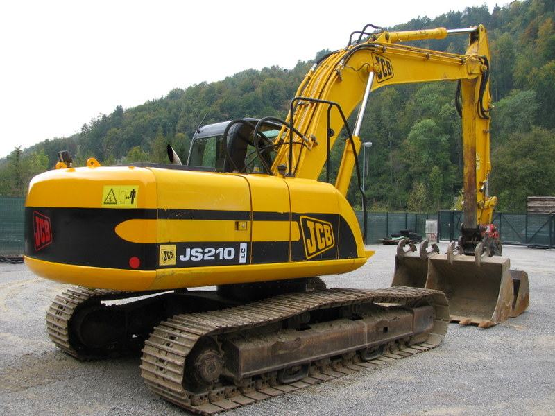 Bager JCB JS210LC sa 3 kašike