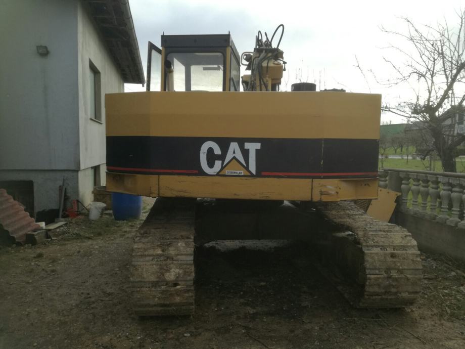Caterpillar 211LC 93god.,u ispravnom stanju 9500€