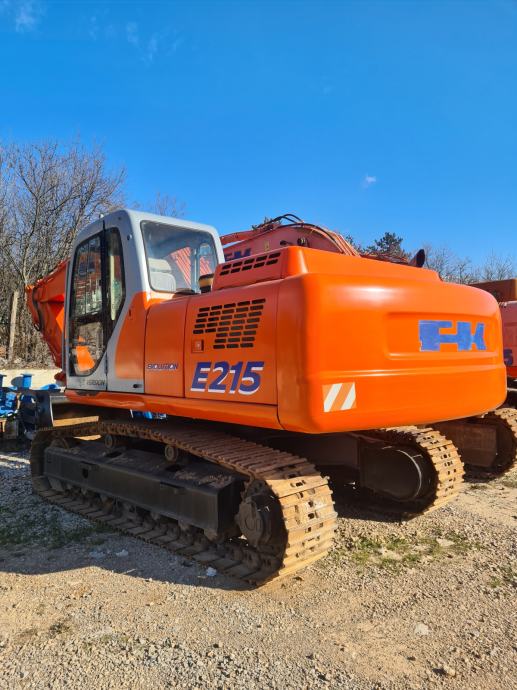 FIAT KOBELCO E215