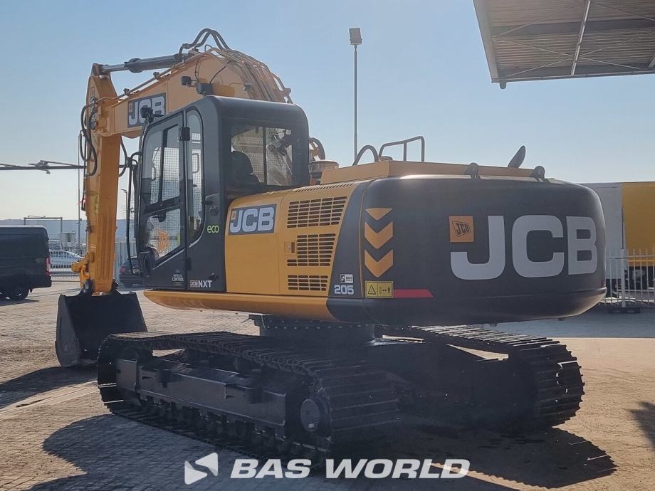 JCB JS205 *NIKAD KORIŠTEN*