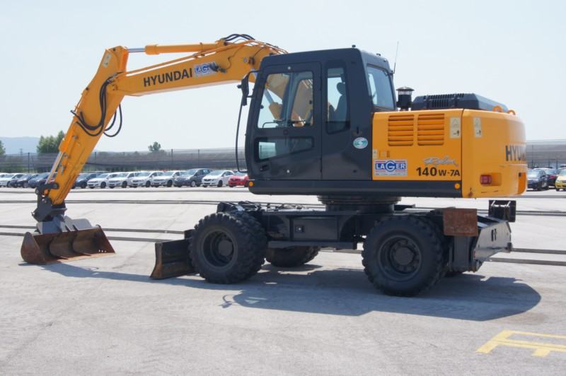 HYUNDAI R 140 W-7A (956)