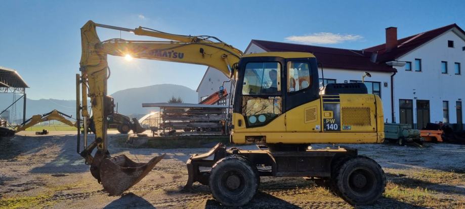 BAGER KOMATSU PW 140-7