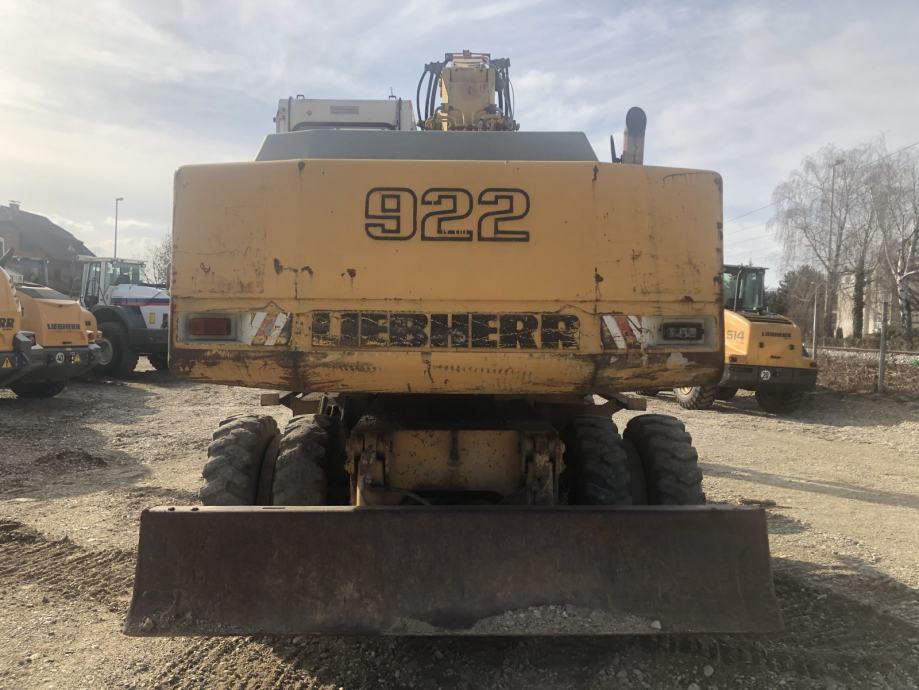 LIEBHERR A 922 Litronic