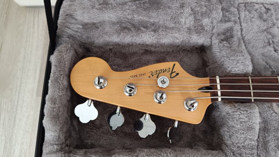 Fender Jazz Bass Standard bas gitara