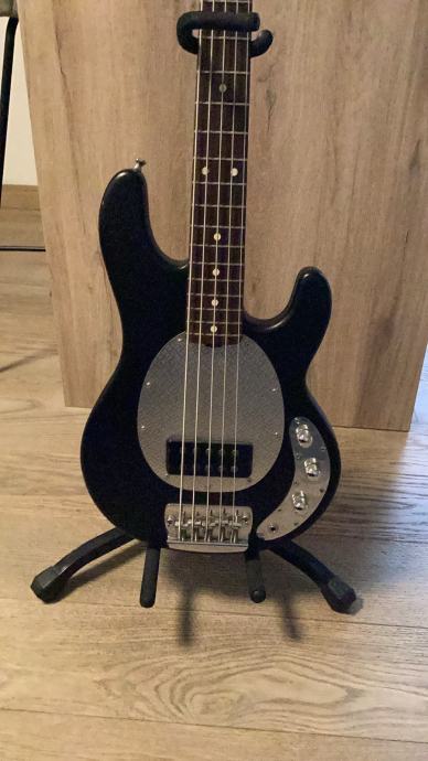 Music Man stingray SUB5