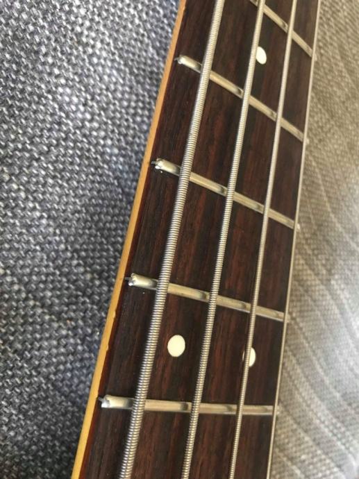 MUSIMA ACTION BASS (81 god)- DDR Fender