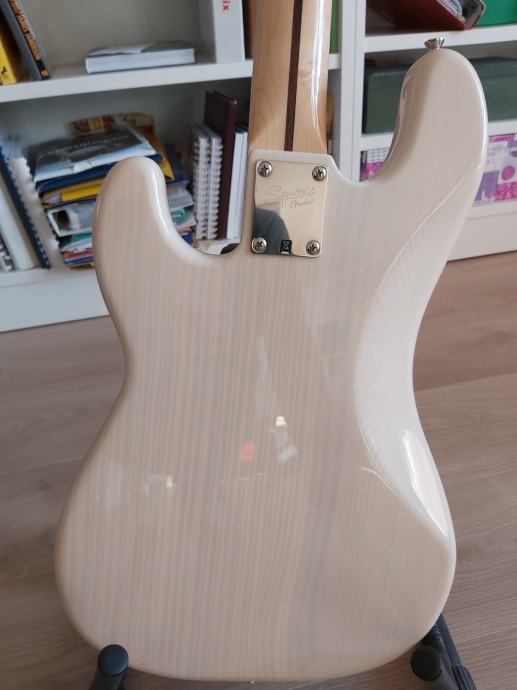 Squier Classic Vibe 50s Precision Bass MN WB (stara generacija!)