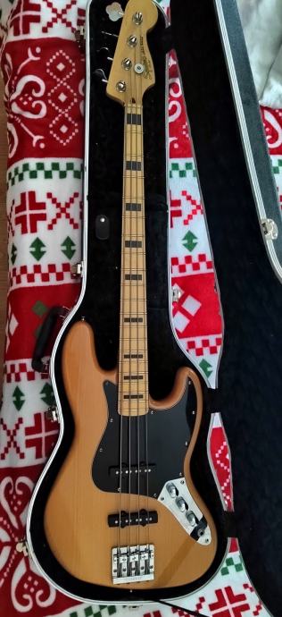 Squier VM jazz bass
