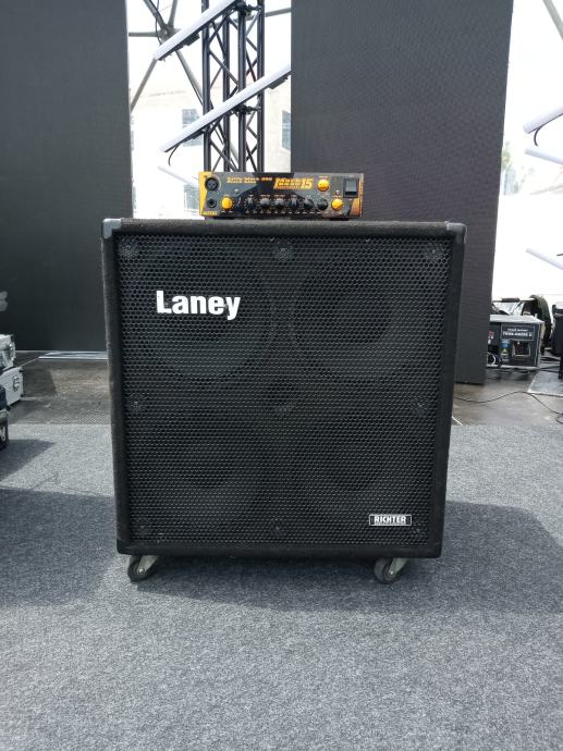 Markbass + Laney 410 box prod/mj.