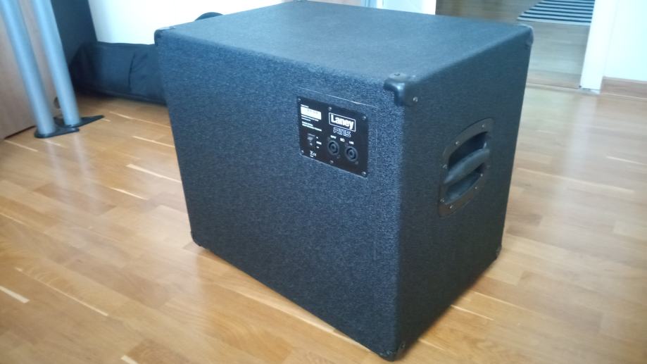 Laney R115 - 400w Bass cabinet