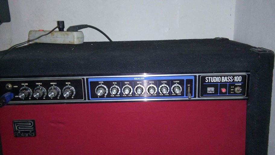 Roland Studio Bass 100 iz ranih 80
