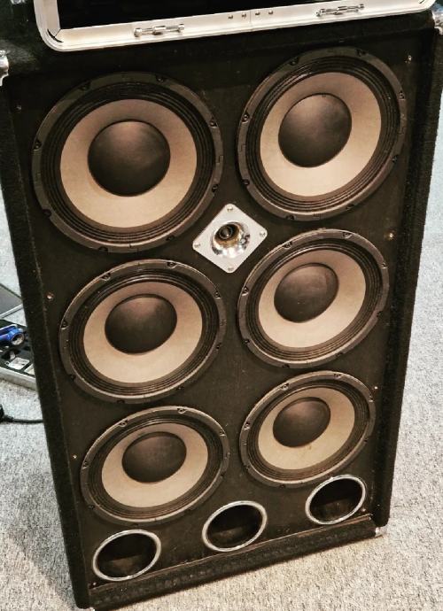 Warwick Pro 611 WCA bass box 6x10