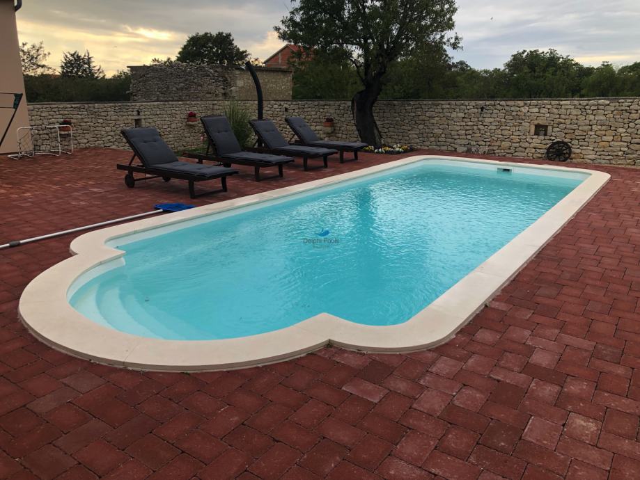 POLIESTERSKI BAZENI SPLIT - komplet